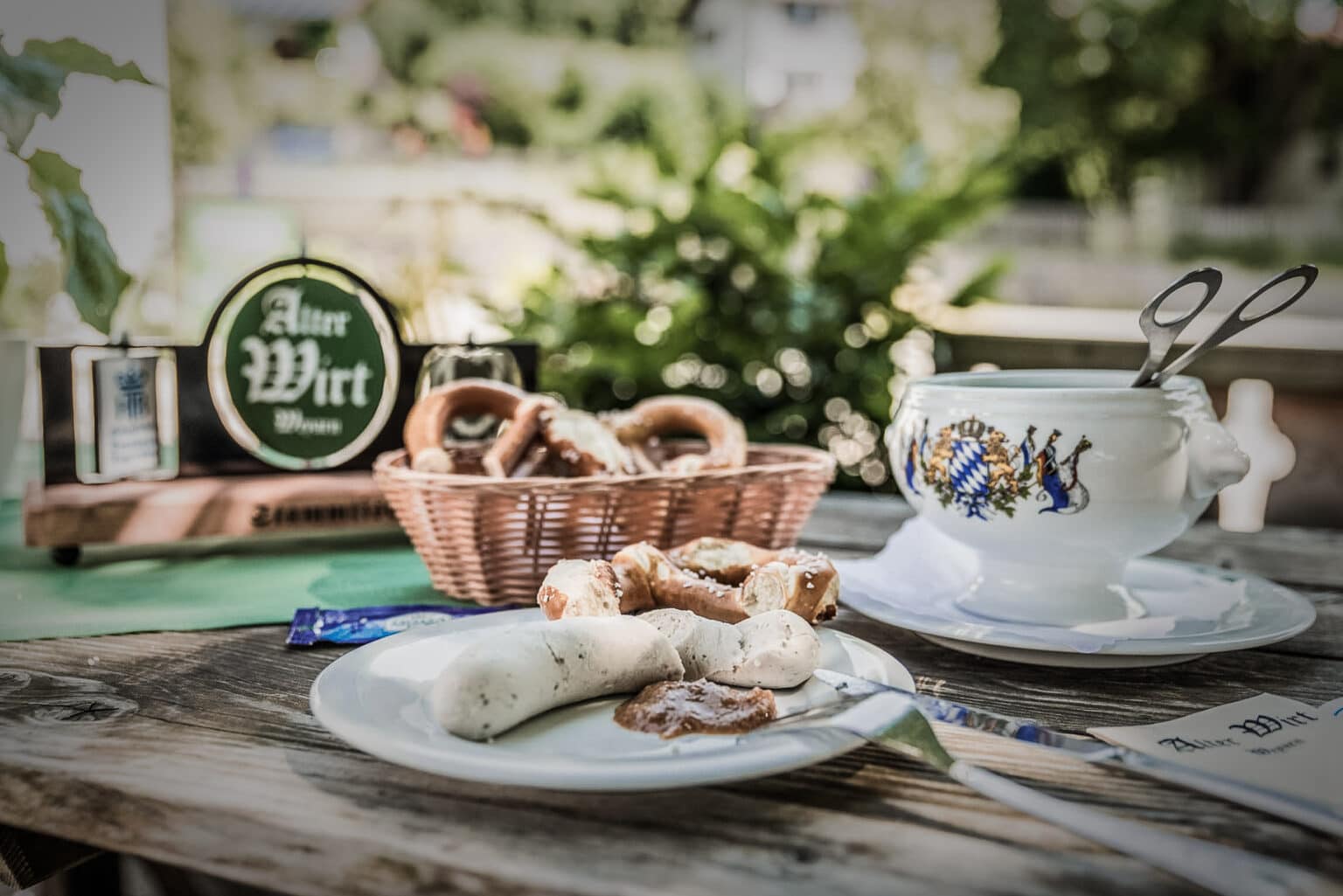 Alter Wirt Weyarn Landgasthof | Hotel Restaurant Biergarten